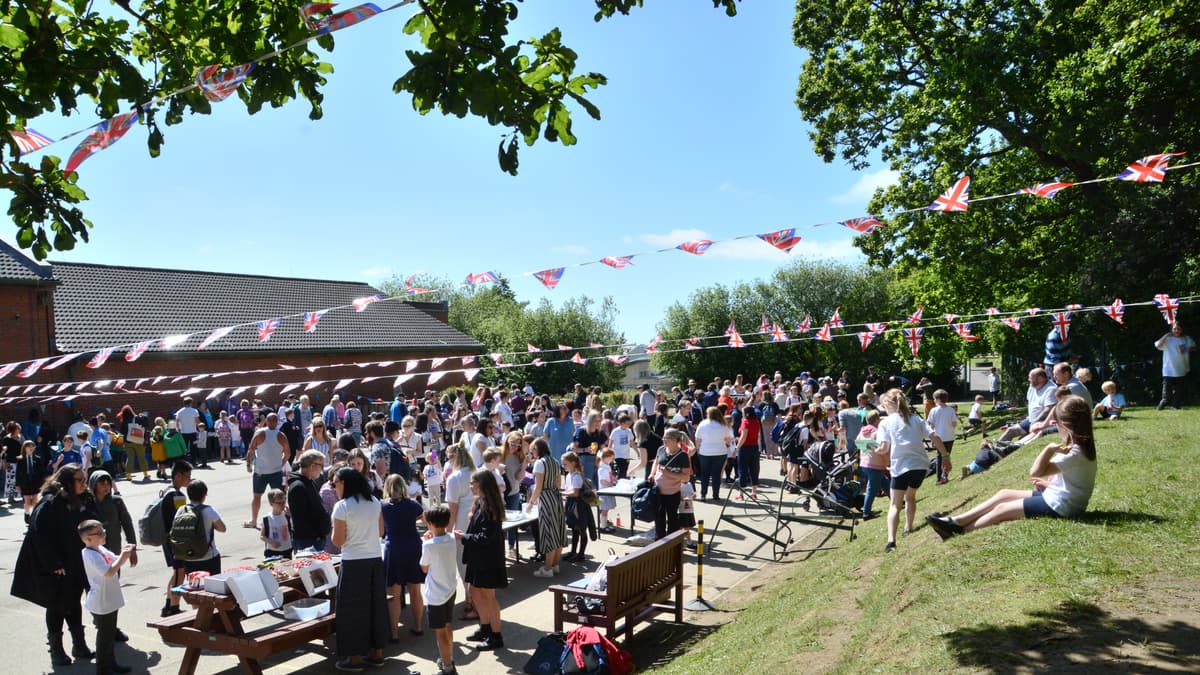 Holsworthy and the Hamlets pull out all the stops for the Jubilee ...