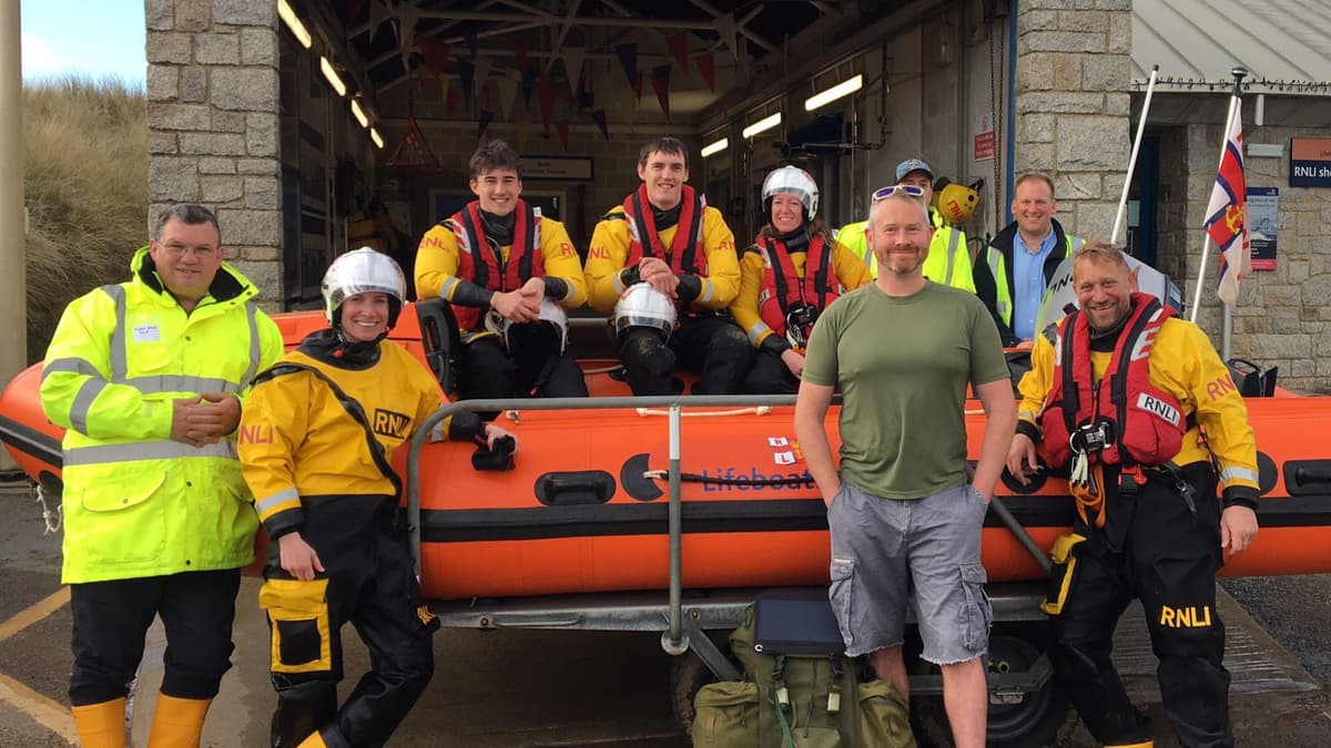 Coast path walk supports RNLI | holsworthy-today.co.uk
