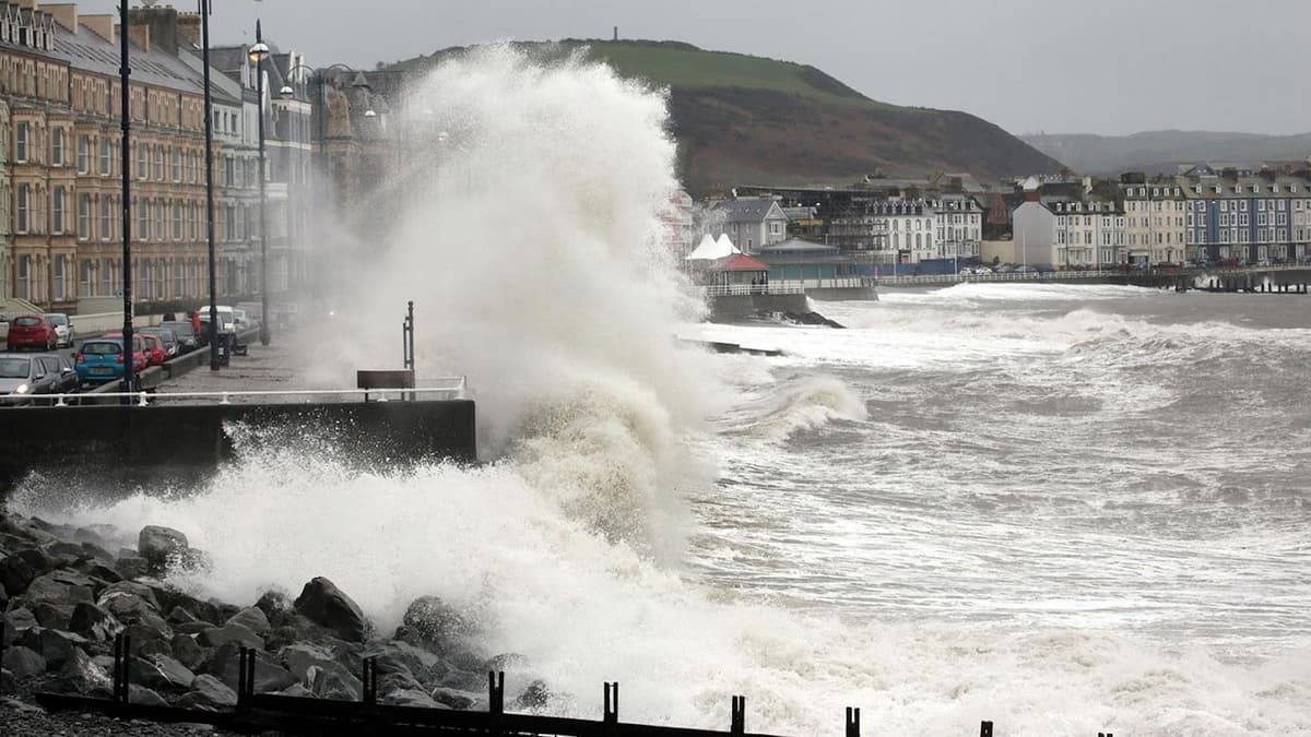 Brace yourself for Storm Owain: Met Office reveals storm names for ...