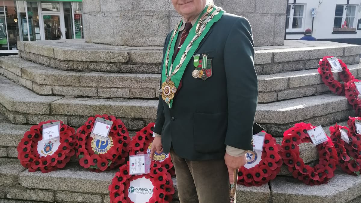 Foresters chain worn at Launceston Remembrance for first time ...