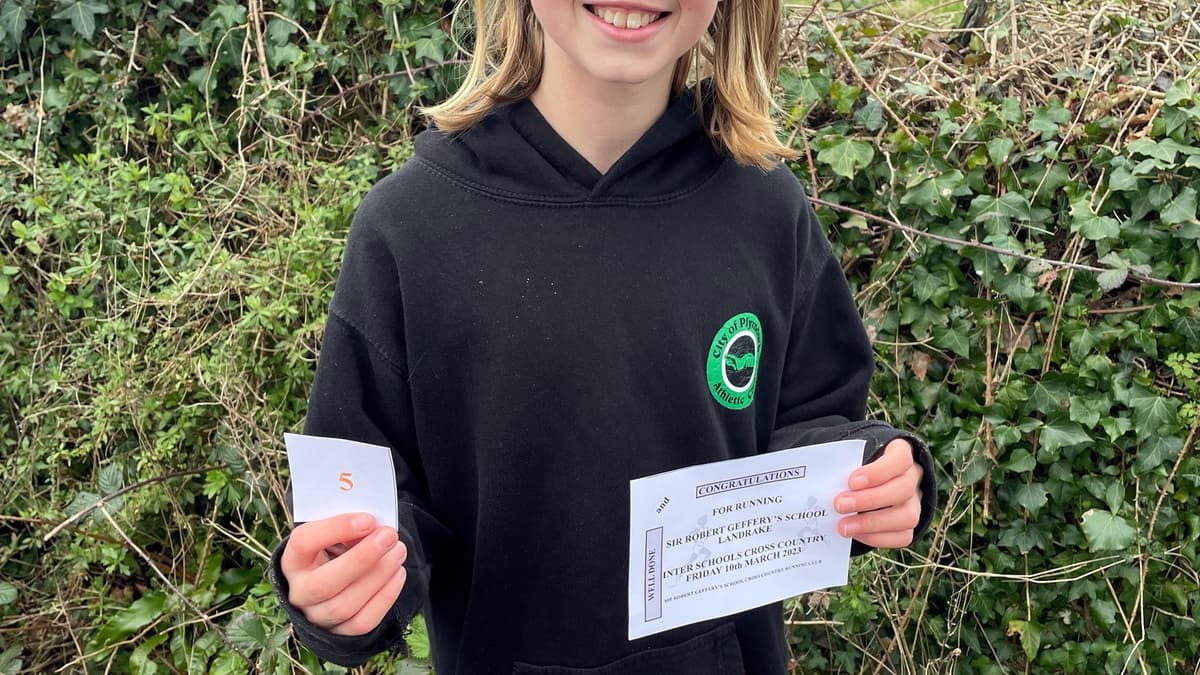 Famous Landrake cross country run returns for another year | holsworthy ...