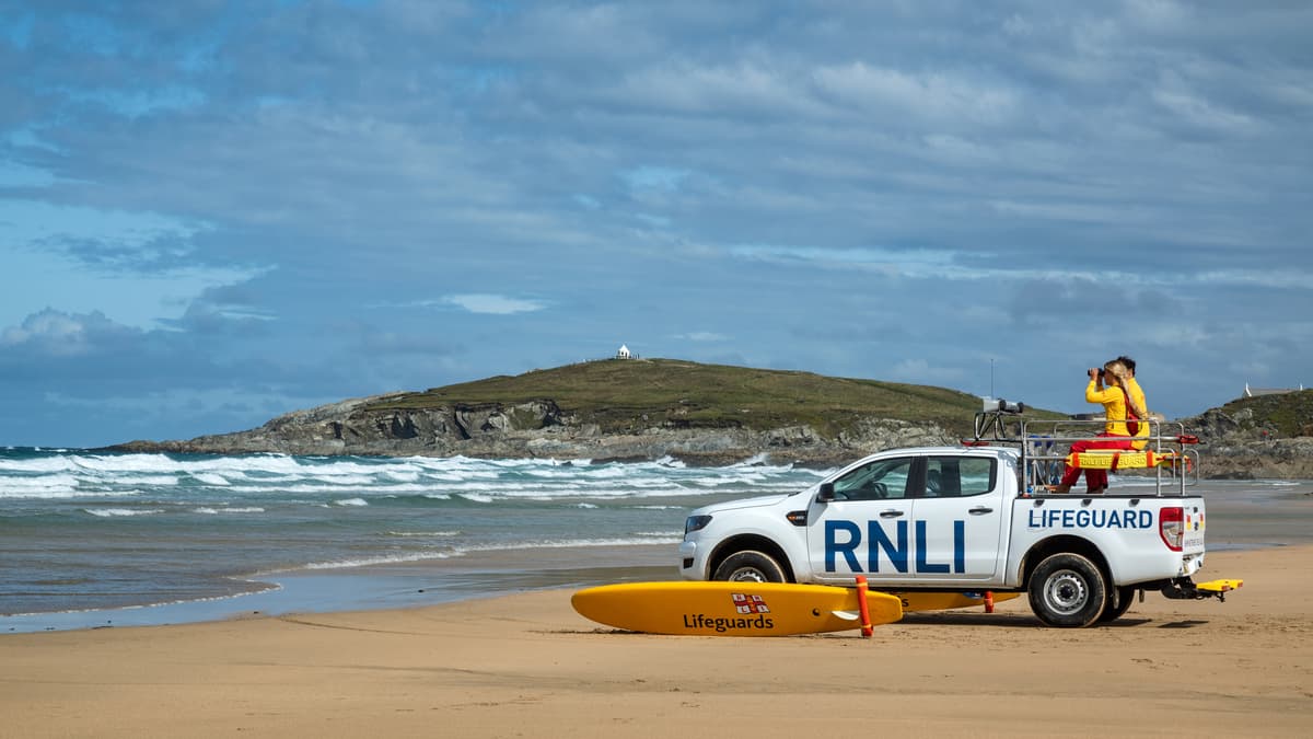 Lifeguards return to beaches for Easter | holsworthy-today.co.uk