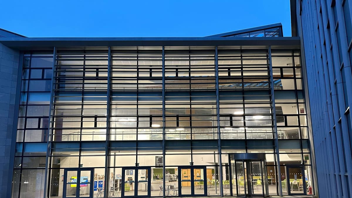 Cornwall Council confirm trial of late opening at library | holsworthy ...