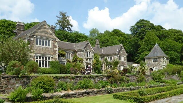 Lewtrenchard Manor owners announce closure of venue | holsworthy-today ...