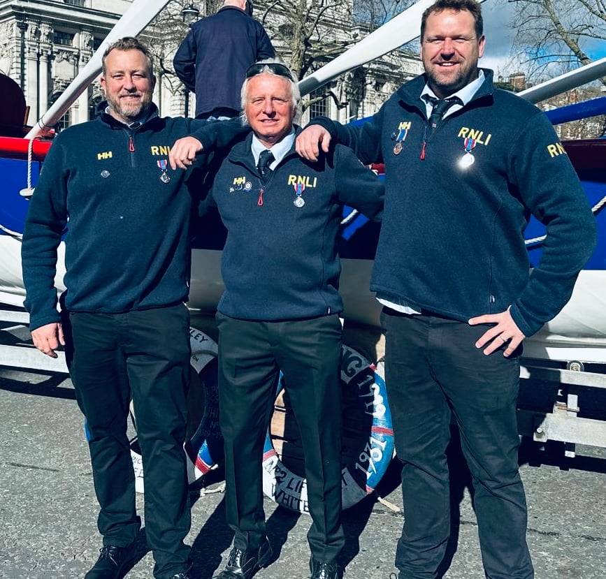 Bude RNLI Lifeguards represented at service | holsworthy-today.co.uk