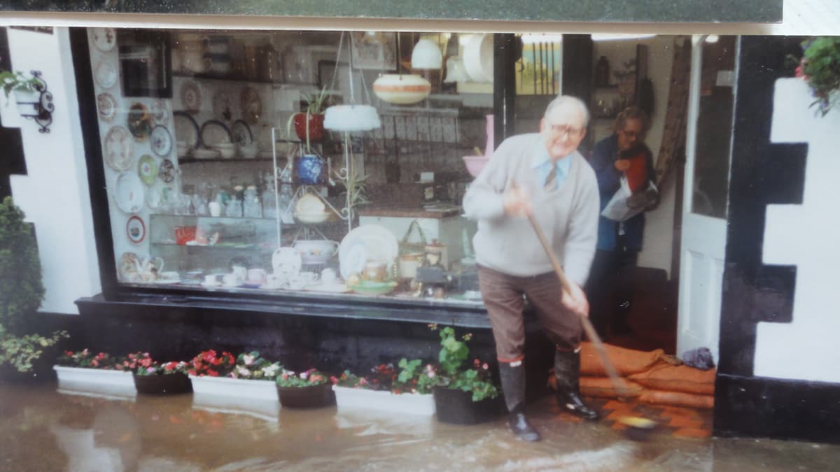 Looking Back: 27/03 page 18 | holsworthy-today.co.uk