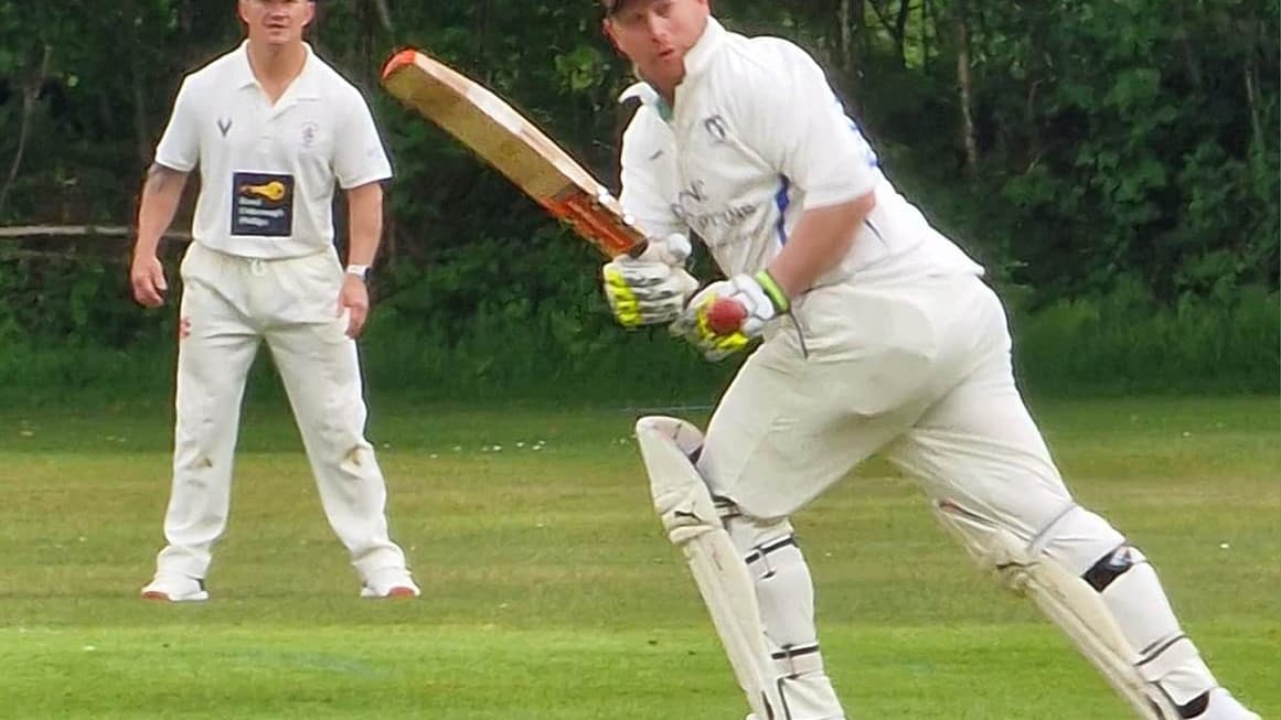 Holloway's half century in vain as Gunni lose to Bude Seconds ...