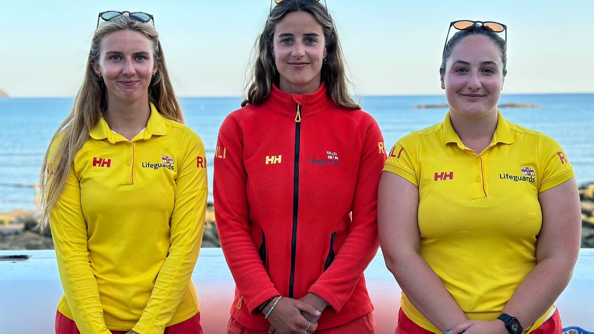 RNLI lifeguards rescue eight people caught in rip current | holsworthy ...