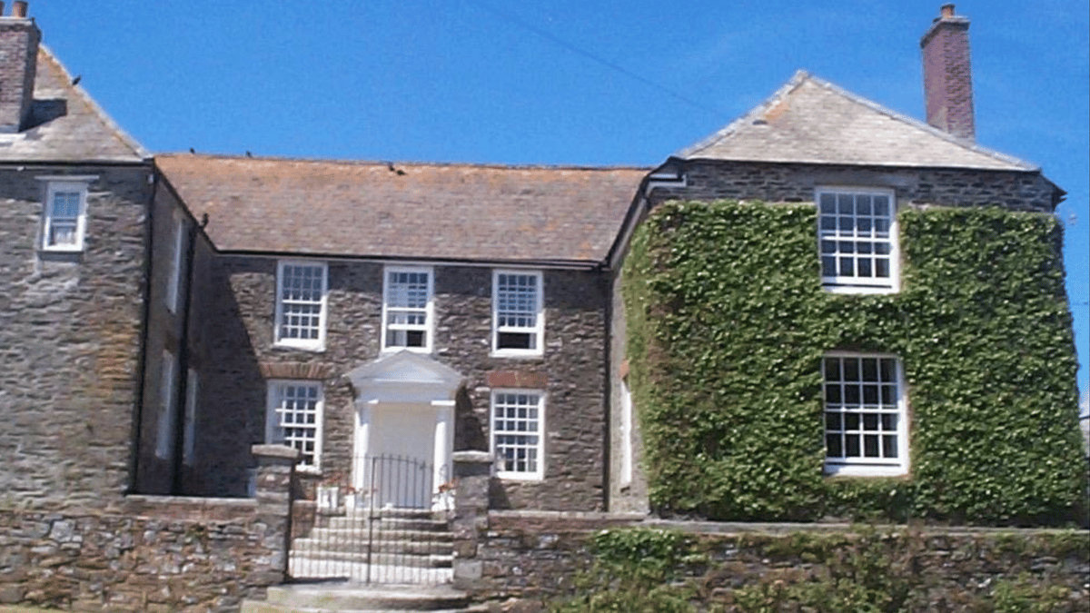 Cornwall Council puts farm and manor up for sale for nearly £3-million ...