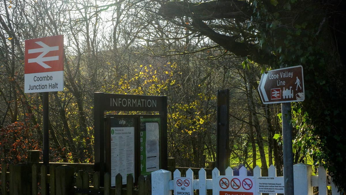 Coombe Junction Halt named region's least used railway station ...