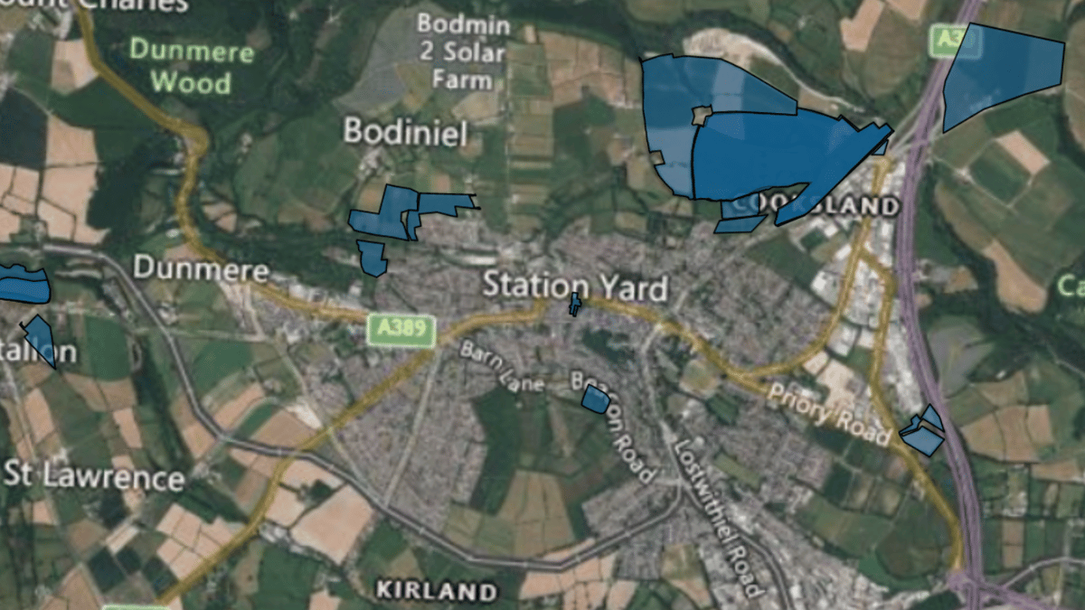 Planning: Map reveals the parts of North Cornwall which could be built ...