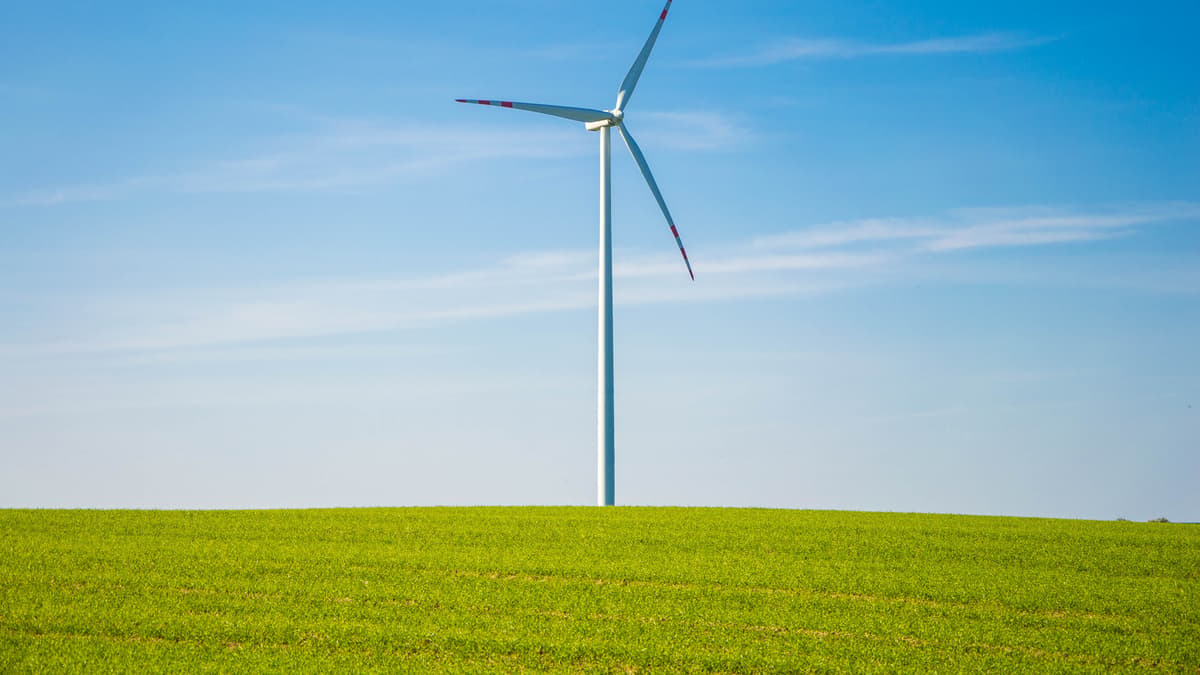 Letter to the Editor: Turbines are notably absent near Exeter ...