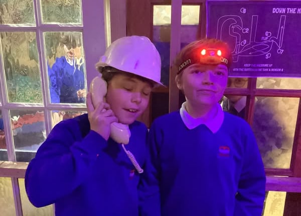 Altarnun students gets hands on during science museum visit ...