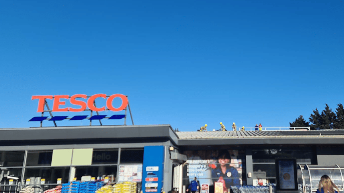 Emergency services called after supermarket roof damaged by winds ...