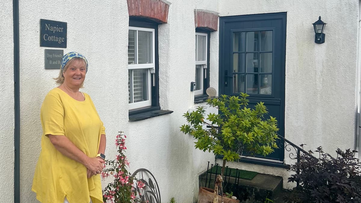 "I can't sell my 'perfect' Cornish home despite knocking £100k off the ...