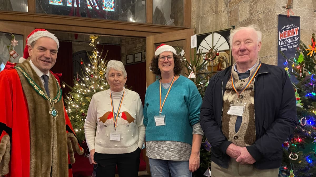 Christmas spirits heighten in Holsworthy as its tree festival sparkles ...