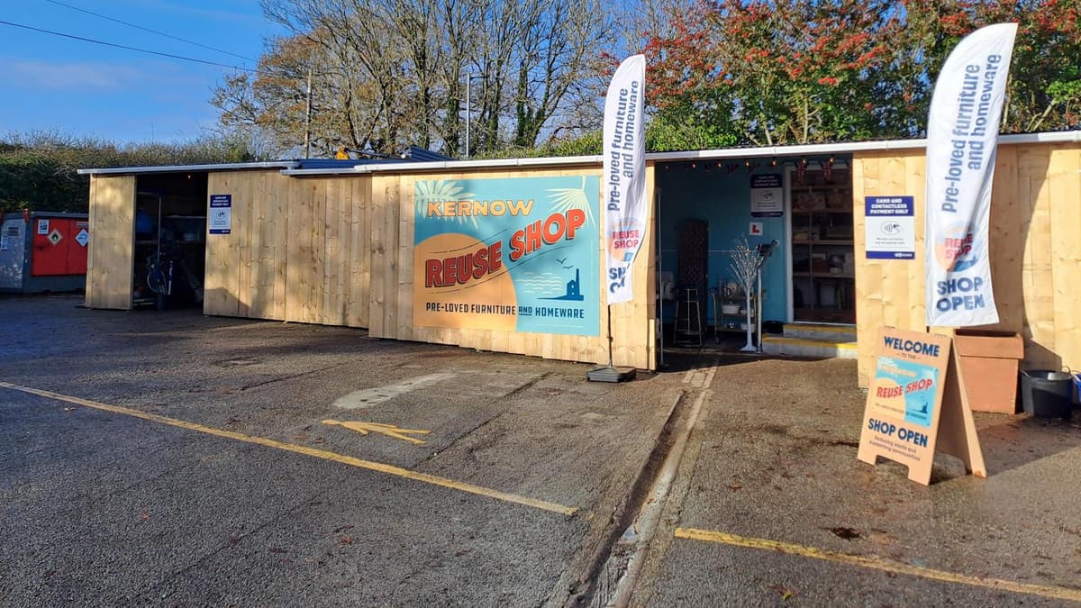 Cornwall Reuse shops celebrate major waste-saving success | holsworthy ...